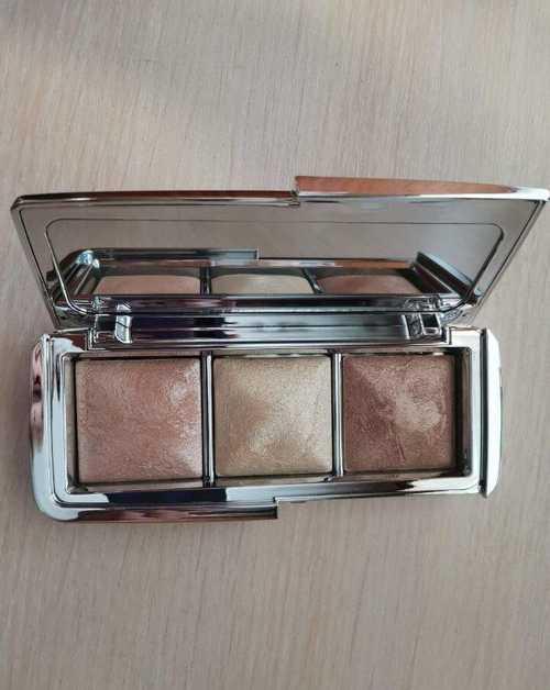 Hourglass Ambient Metallic Strobe Lighting Palette