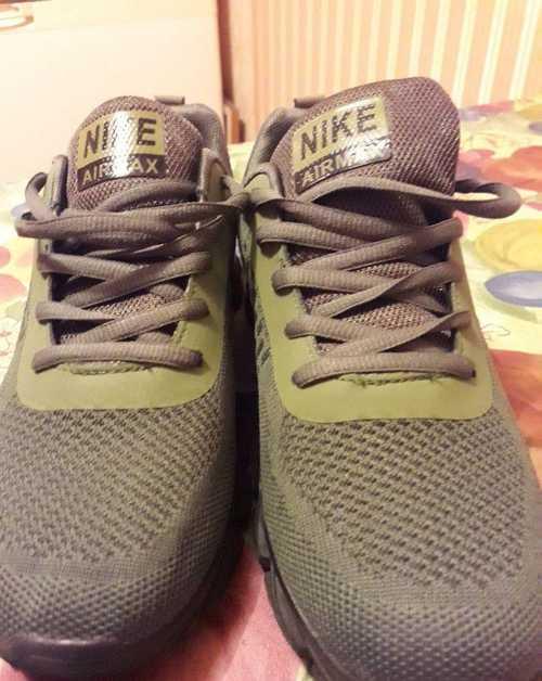 Кроссовки новые Nike