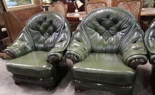Кресло.Зеленое кресло.Антиквариат.Винтажная мебель