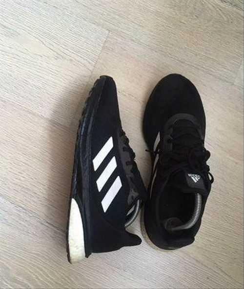 Беговые кроссовки adidas