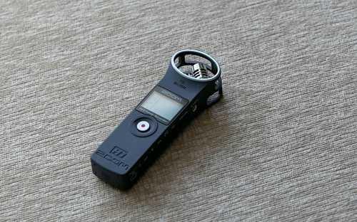 Диктофон zoom H1