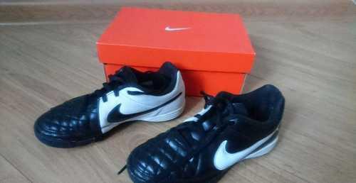 Шиповки nike JR tiempo RIO II TF размер 13,5
