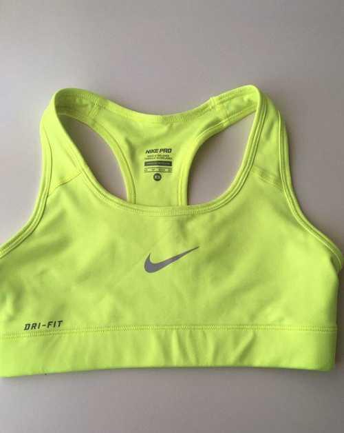 Топ спортивный Nike Pro