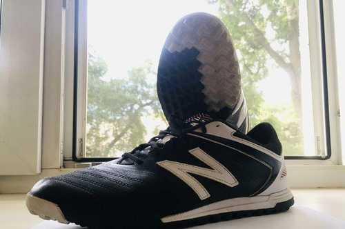 Футбольные бутсы New Balance
