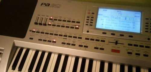 Продам синтезатор korg PA 80