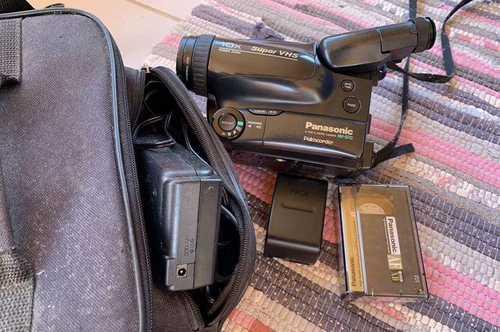 Видеокамера Panasonic Super VHS NV-S70E