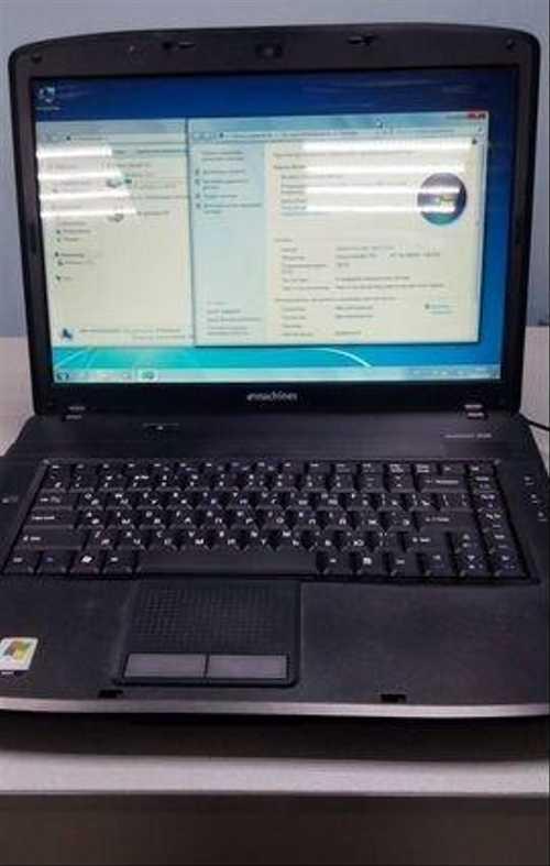 Ноутбук Acer eMachines E520