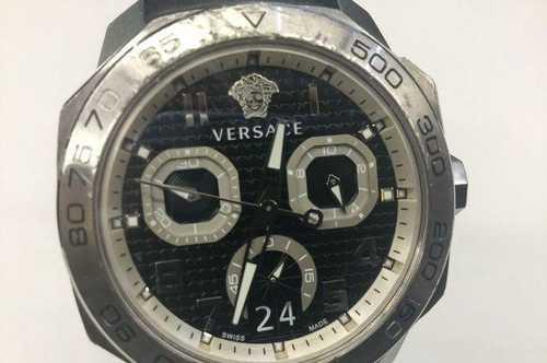 Часы мужские Versace VQC010015