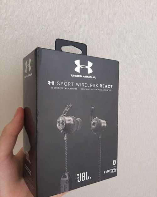 Наушники JBL Sport Wireless React
