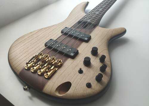 Ibanez Bass Soundgear Premium SR1300 NTF