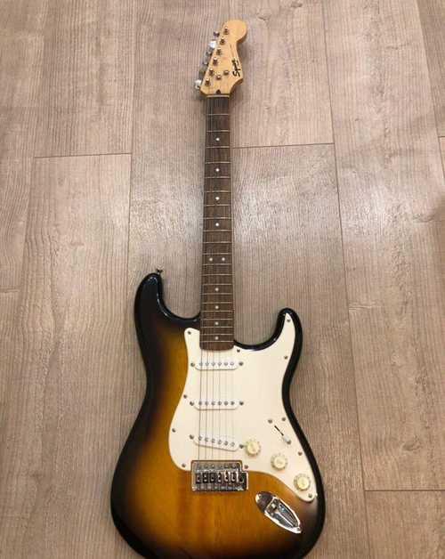 Электрогитара squier by Fender