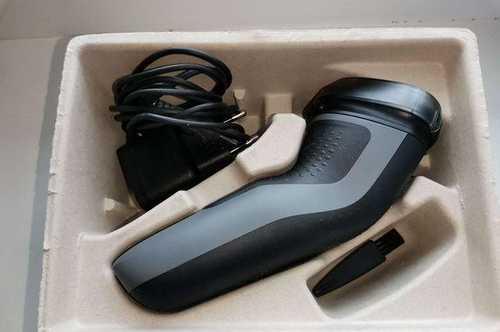Электробритва Philips Shaver 1000 S1133/41 черный