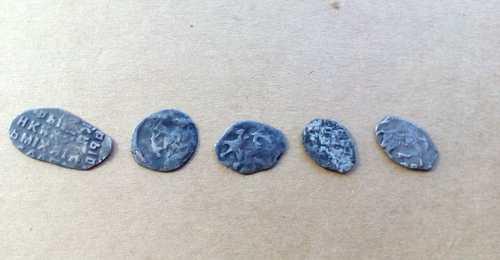 Монеты Ивана грозного- чешуя серебряная