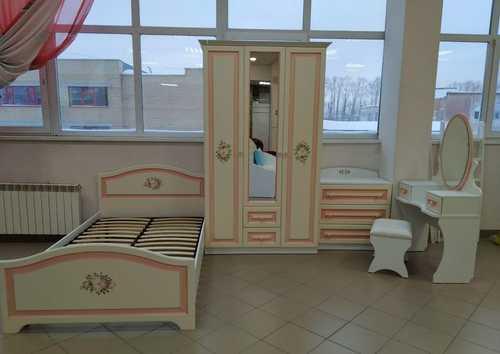 Красивая детская комната для девочек