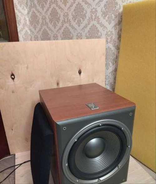 Домашний сабвуфер JBl E250P/230