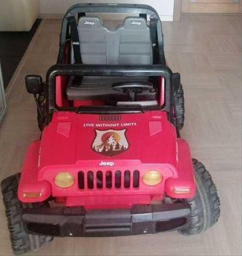 Электромобиль Peg Perego Jeep