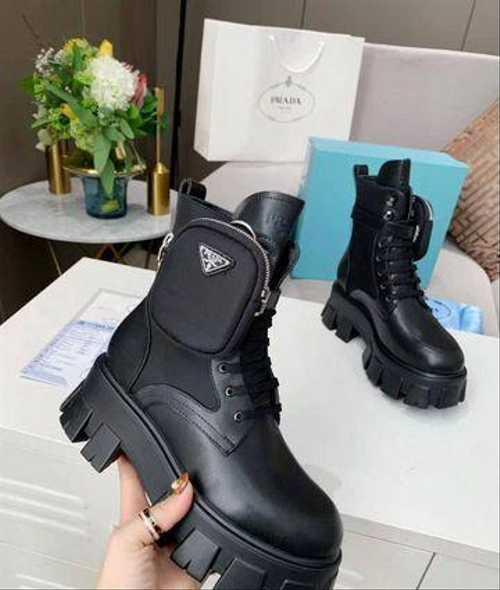 Ботинки Prada черные