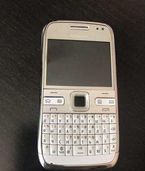 Телефон Nokia Е72