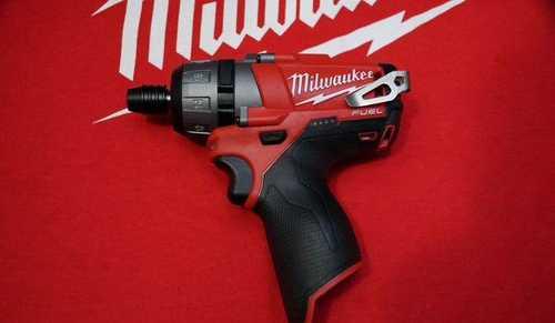 Шуруповерт milwaukee 2402-20 (CD-0) m12