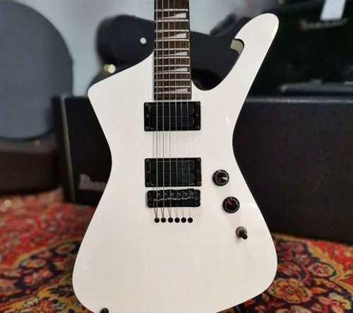 Электрогитара Ibanez Iceman HH White Indonesia 200