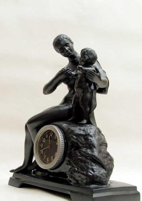 Часы каминные материнство Мать и дитя. Касли
