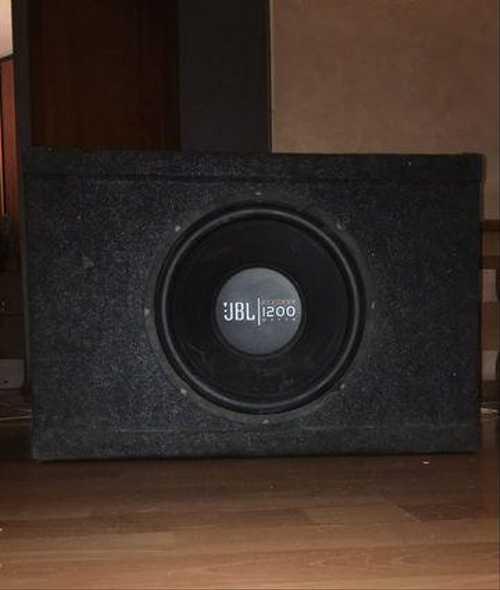 Сабвуфер JBL 1200