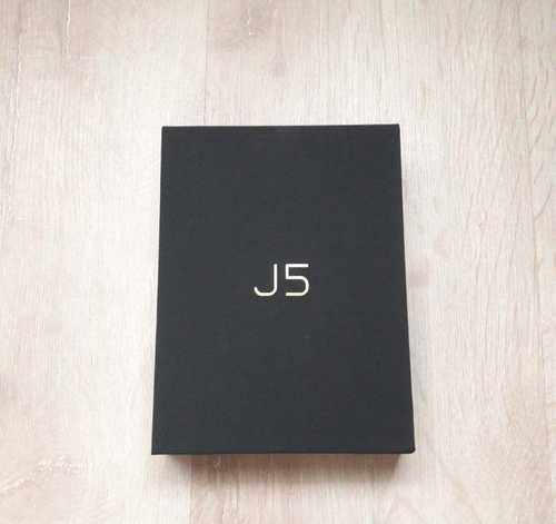 Смартфон Cubot j5