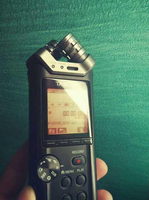 Диктофон, рекордер Tascam dr-22wl