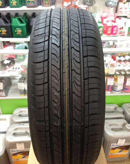 Шины летние 225/60/R17 Roadstone Classe Premiere