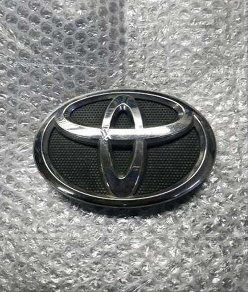 Эмблема Toyota Camry 40. Эмблема Тойота Камри 40 на решетку радиатора. Шильдик Тойота Камри 40. Черная эмблема Toyota Camry 40.