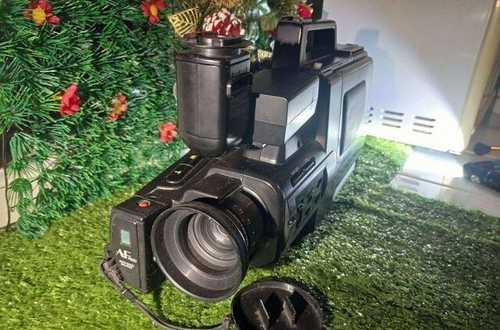 Видеокамера Panasonic National NV-M7EN