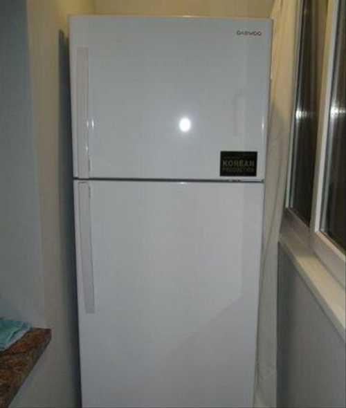 Холодильник новый daewoo модель FGK51WFG