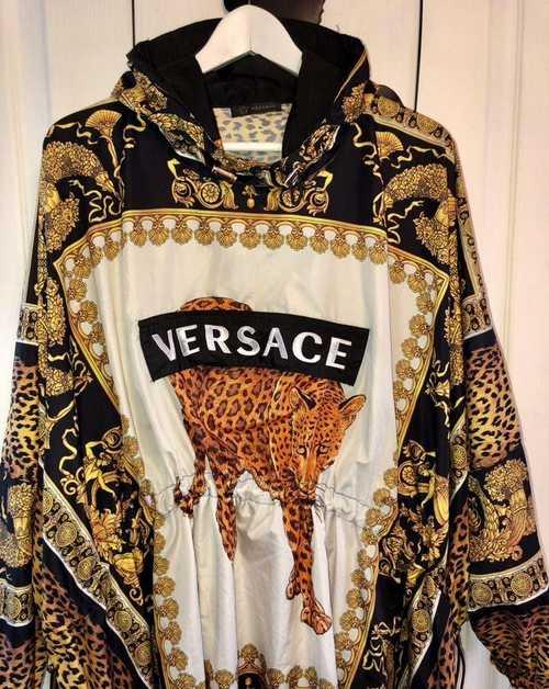 Пыльник Куртка кроссовки Versace 56/62 Италия