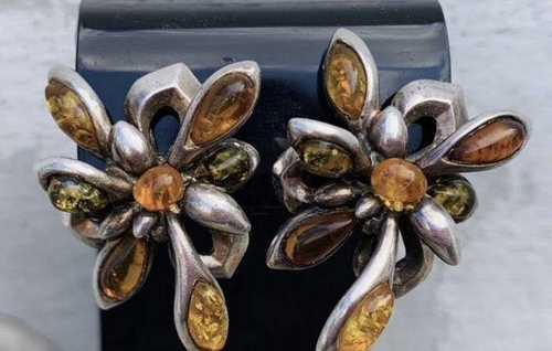 Серебряные янтарные серьги 925