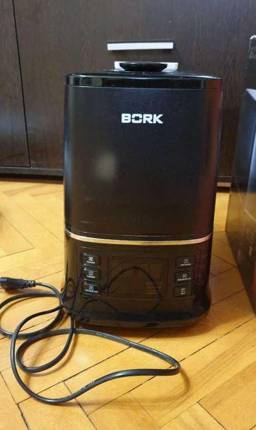 Увлажнитель воздуха Bork H710