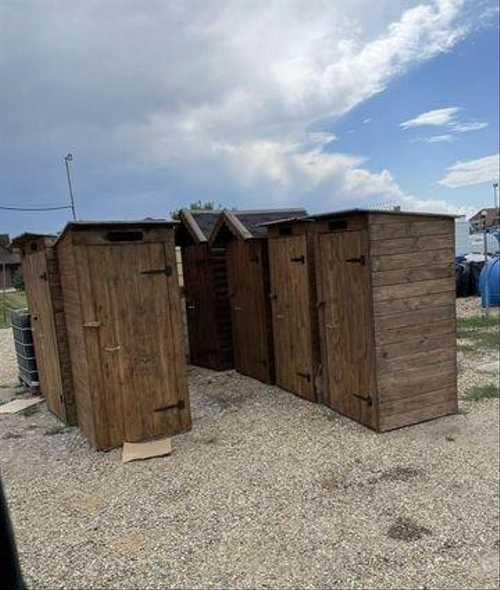 Дачный туалет деревянный
