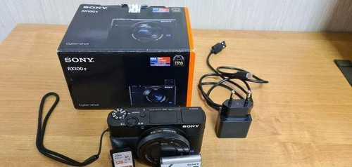 Фотоаппарат Sony DSC-RX100M5