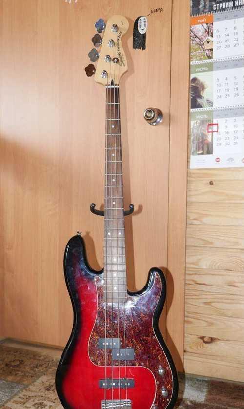 Бас Squier Standard PB, made in Indonesia