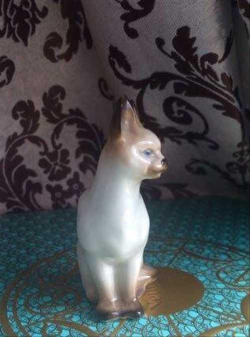 Фарфоровая статуэтка «Кот»