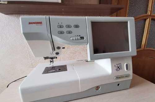 Швейно-вышивальная машина Janome mс 11000