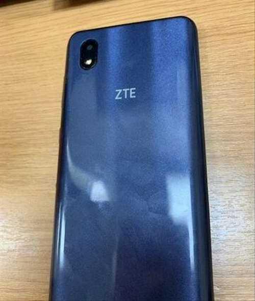 Мобильный телефон zte A6