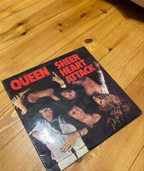 Queen Sheer Heart Attack 1974