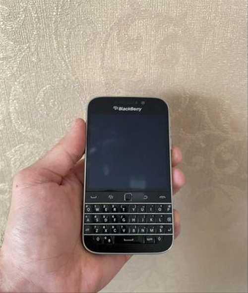 Телефон BlackBerry classic