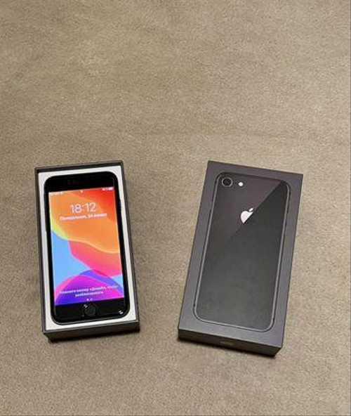 iPhone 8 64 gb space grey