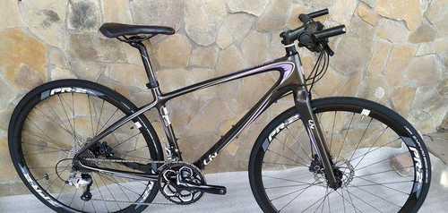 Карбоновый Giant Thrive CoMax 1 Disc WomenCityBike