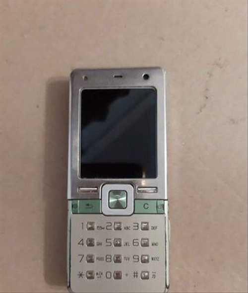 Телефон Sony Ericsson T 650 i