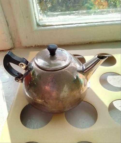 Старинный заварочный чайник мельхиор