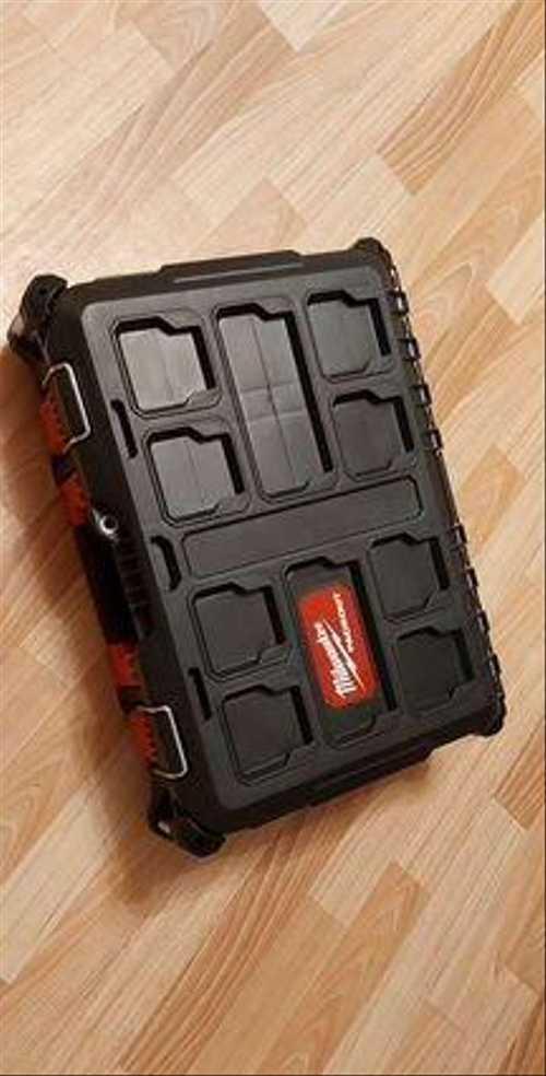 Milwaukee packout compact box