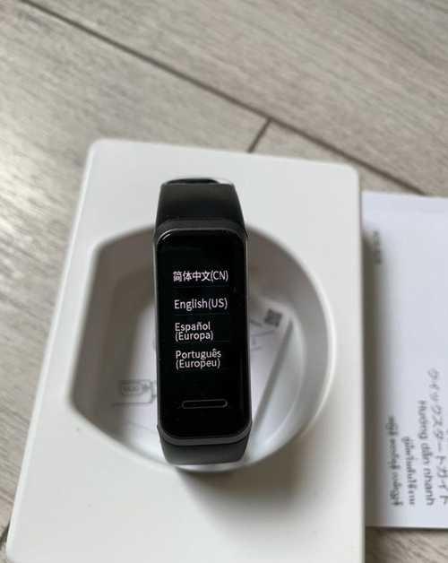 Браслет Huawei Band 4 новый