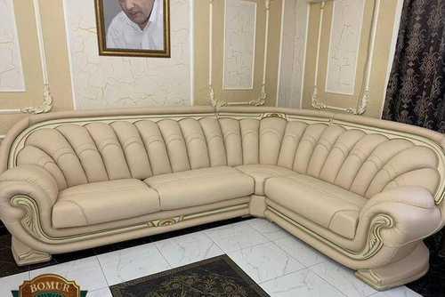 Кожаный диван и Кресла